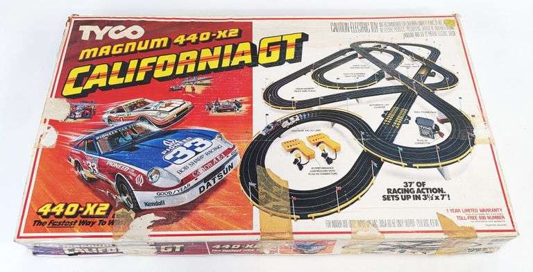 Tyco Manum 440-X2 California GT Slot Car Set - Kraft Auction Service, LLC