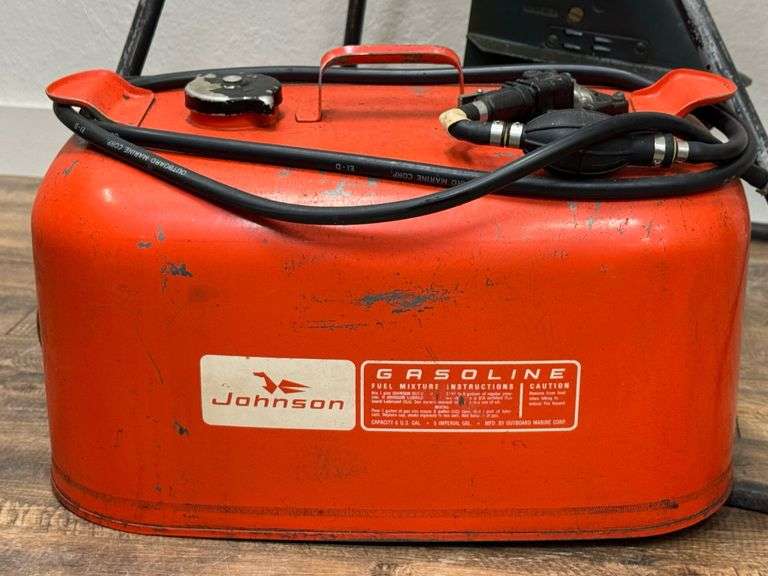 Johnson Motors Model 9R-71R Outboard Motor w/Stand & 6gal Johnson Fuel ...