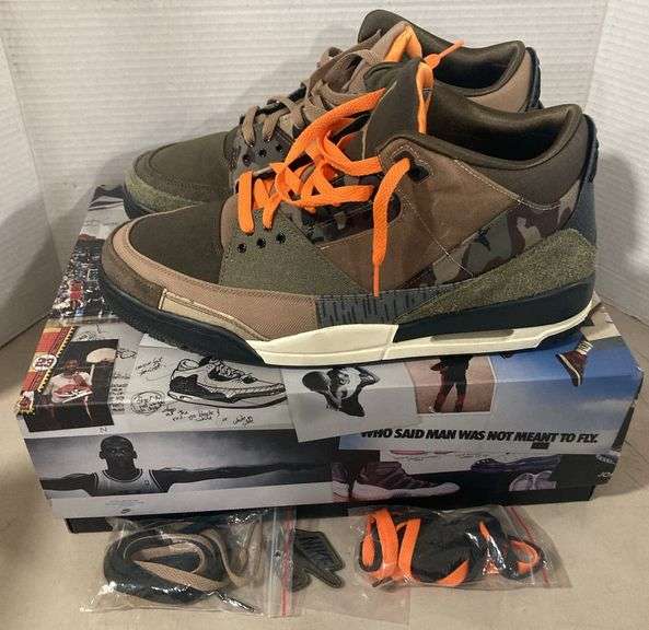 (Q) Michael Jordan retro Patchwork Air Jordan’s shoes 2022 size 13 ...