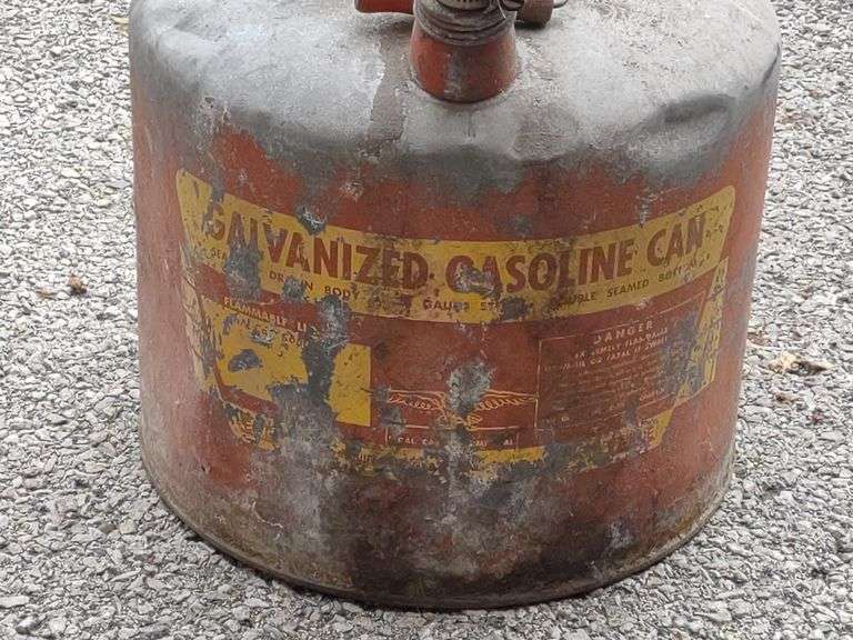 Galvanized Gas Can - Kraft Auction Service, LLC