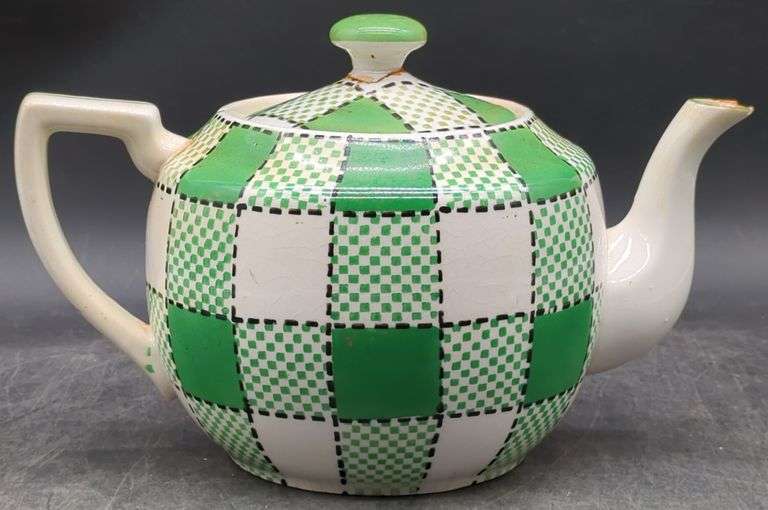 (K) Vtg Checkers Tea Pot. Been Repaired. 10 x 7 inch. - Kraft Auction ...