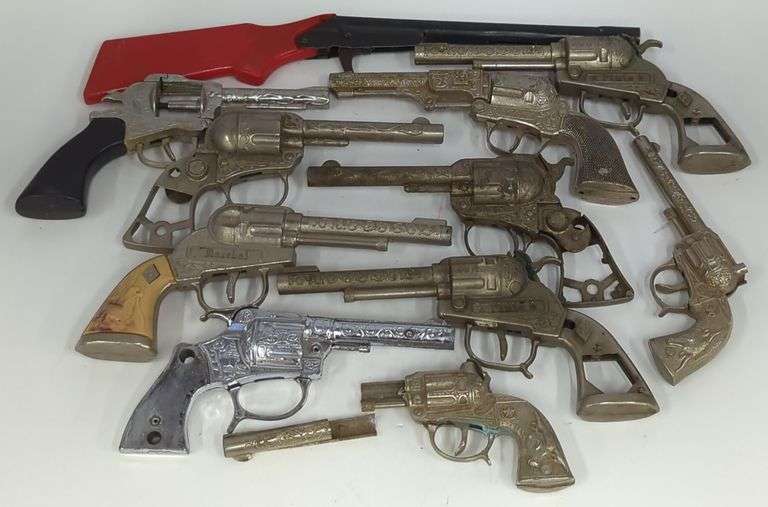 (AF) Cap Guns - Kraft Auction Service, LLC