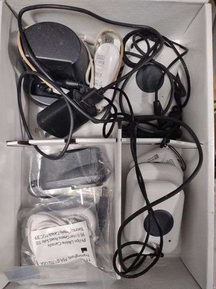 Phillips Lifeline on the Go Mobile Medical Alert System - Kraft Auction ...