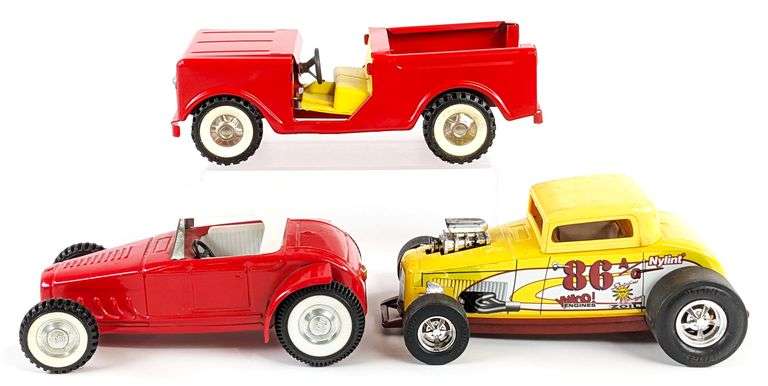 (2) Nylint Hot Rods & Structo Scout - Kraft Auction Service, LLC