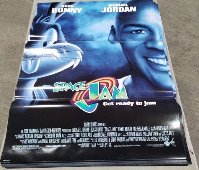 (J) Michael Jordan and bugs bunny space jam posters 22x36 more than 50 ...