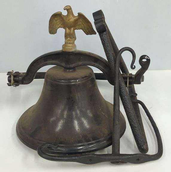 (AF) Cast Iron Dinner Bell And Dinner Triangle - Kraft Auction Service, LLC