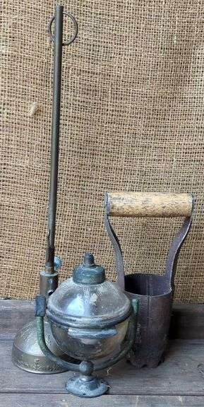 Early 1900's Beau Brummel Liquid Soap Dispenser & Vtg Garden Bulb Seed ...