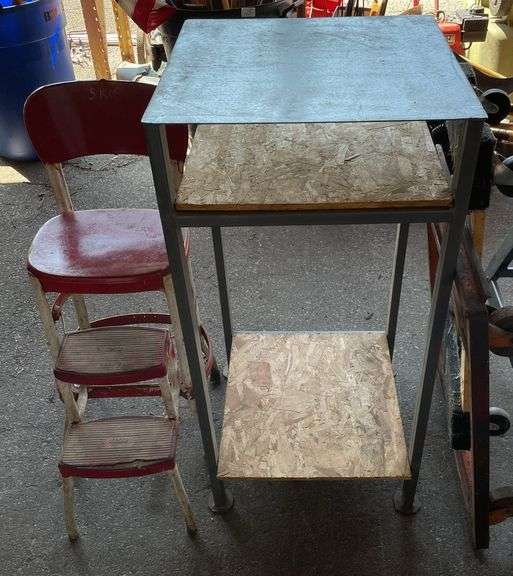 (X) Heavy Metal Table, 4 Wheel Dolleys, and Chairs - Kraft Auction ...