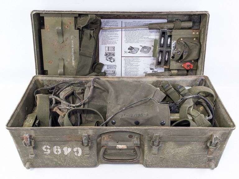 WWII US Signal Corps Mine Detector Set AN/PRS-3D - Kraft Auction ...