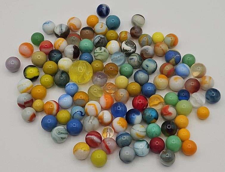 (D) Fluorescent Glass Marbles Includes Shooter, Smalls, And Pee-Wees ...