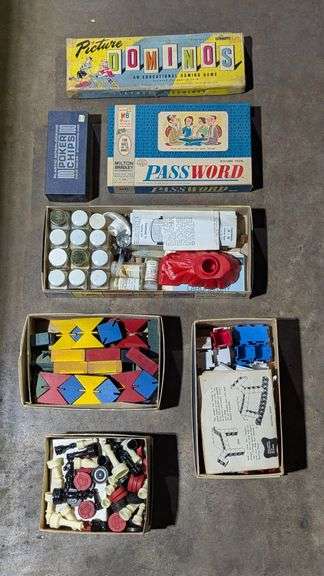 (K) Picture dominoes, Gilbert chemistry set, checkers/Chess set ...