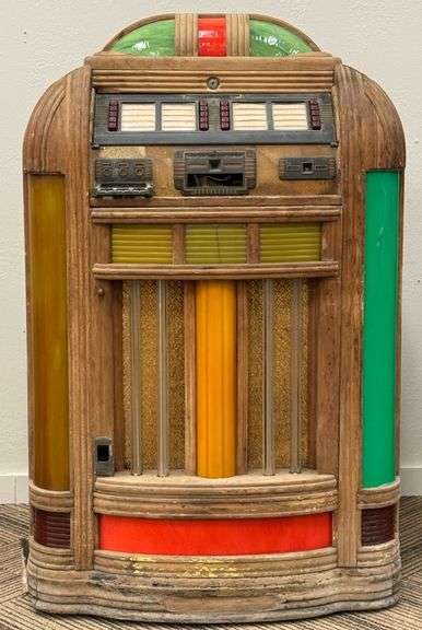 1940's Seeburg Envoy Coin-Op Jukebox - Kraft Auction Service, LLC