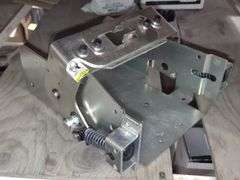 Square D Operating Mechanism - Kraft Auction Service, LLC
