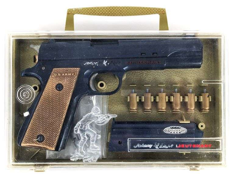 Topper Toys Johnny Eagle Lieutenant Gun w/ Case - Kraft Auction Service ...