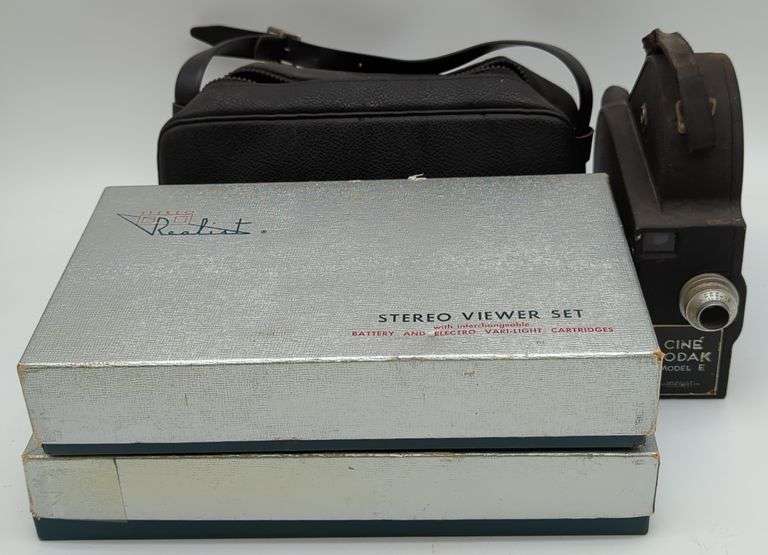 (F) Vtg Cameras. Cine Kodak Model E. Honey Well Elmo Super Filmatic 104 ...