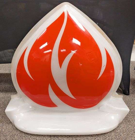 Standard Oil Flame Acrylic Sign Topper - Kraft Auction Service, LLC