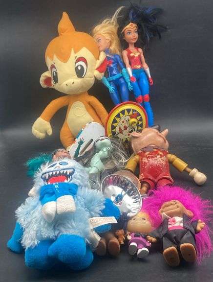 (DD) Vintage Pinocchio,monster high ,trolls and more - Kraft Auction ...
