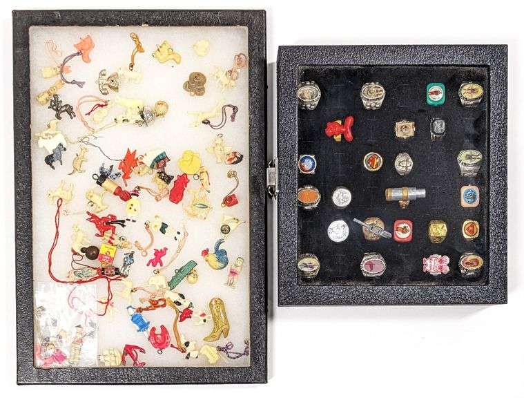 Vintage Cracker Jack Prizes and Toy Rings - Kraft Auction Service, LLC