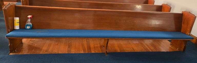 (KL) READ DESCRIPTION BEFORE BIDDING Church Pew 12 Feet Long x 34 1/5 ...
