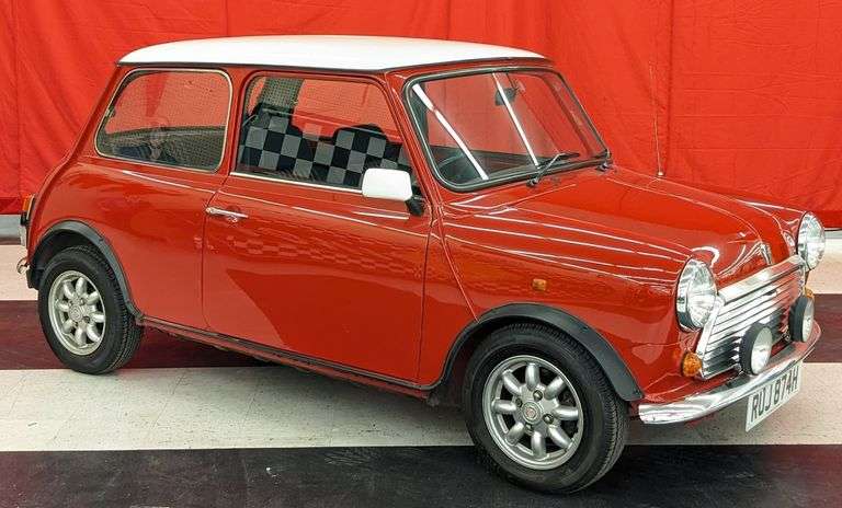 1970 Red Leyland Mini Cooper 1000 - Kraft Auction Service, LLC