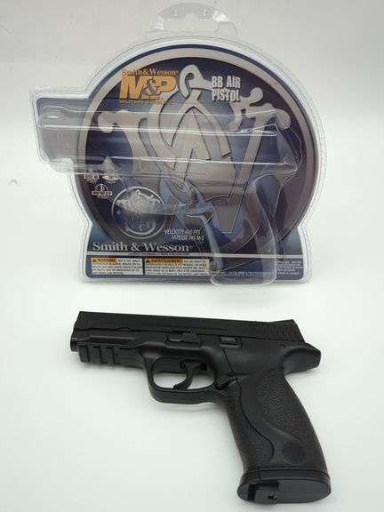 (U) BB Air Pistol. Smith & Wesson 12 g.CO2 , Daisy Powerline Model 15XT ...
