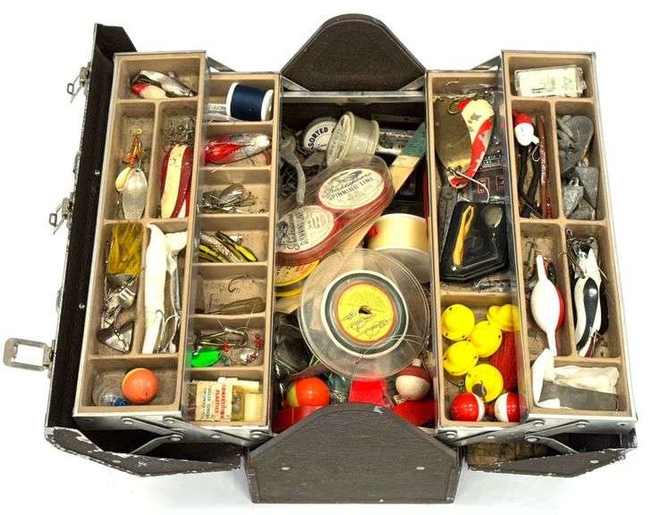 Metal Tackle Box Engraved with Contents Measures 17.25" Long, 8.25 ...