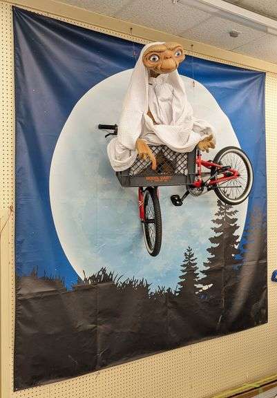 Life Size E.T. The Extra Terrestrial Life Size Prop & Display - Kraft ...