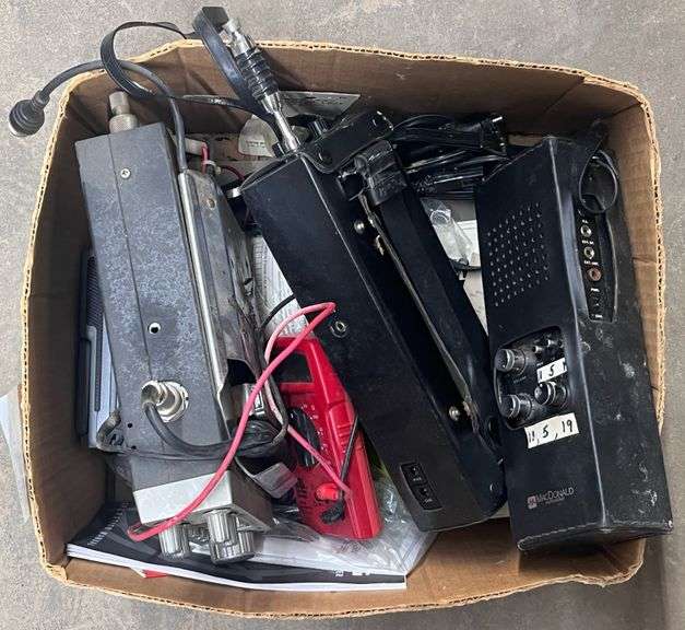 (AC) Old-Fashioned Communication Devices - Kraft Auction Service, LLC