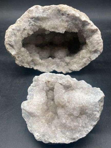 (V) Natural Geode Quartz rocks material - Kraft Auction Service, LLC