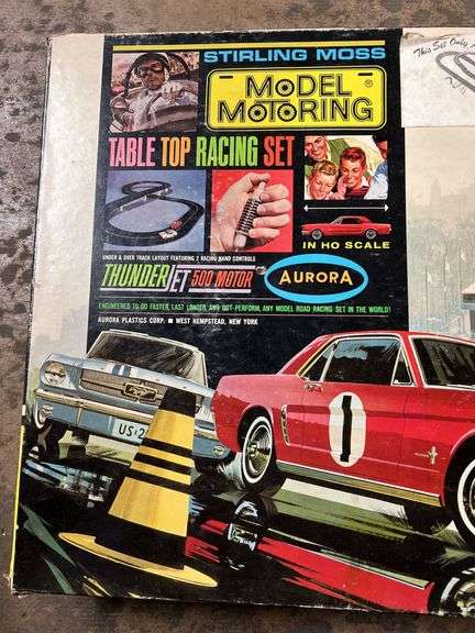 (F) Vintage Aurora Stirling Moss Model Motoring Table Top Racing Set ...