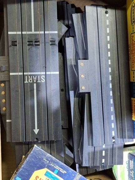 (F) Box of Aurora Model Motoring U.S.A. In Ho Scale Slot Car Track ...