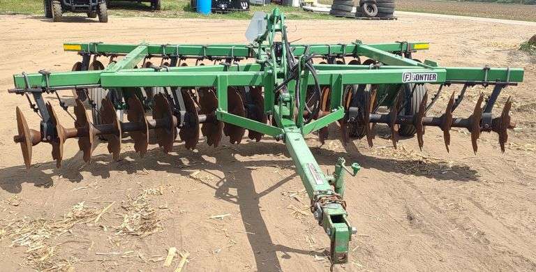 (L) Frontier DH1615 Rigid Disc Harrow - Kraft Auction Service, LLC