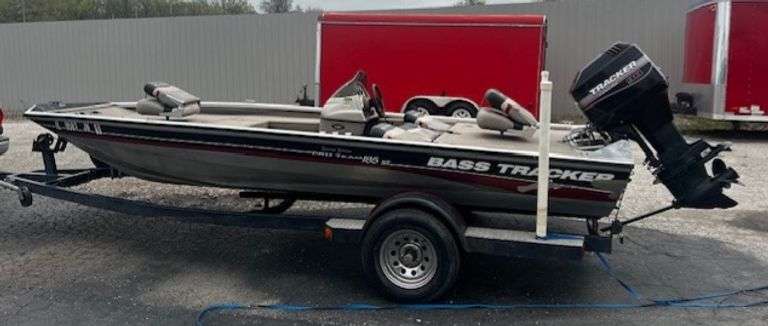 (RS) 2001 Tracker Marine 18’ Special Edition Pro Team 185 XT Boat Hull ...