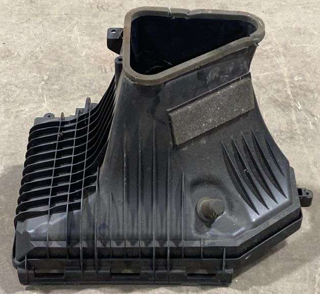 (W) Mopar Air Intake Box - Kraft Auction Service, LLC