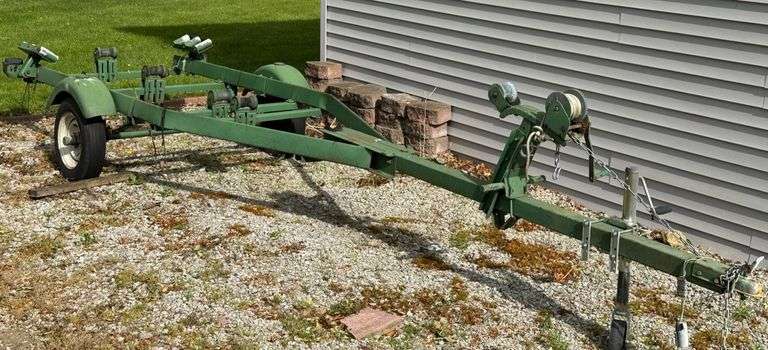 Single Axle Small Boat Trailer, 17.5ft - Kraft Auction Service, LLC