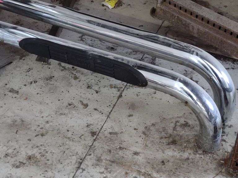 Stainless Side Steps, Planter Talc, & Hardware - Kraft Auction Service, LLC