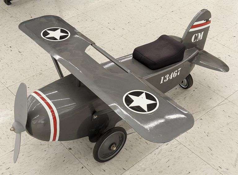 Contemporary Ride On Pressed Steel Plane - Kraft Auction Service, LLC