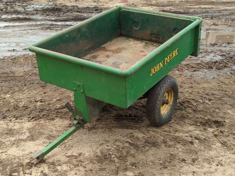 (U) John Deere Small Utility Trailer - Kraft Auction Service, LLC