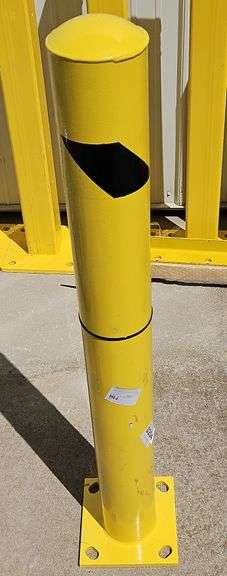 Yellow Steel Safety Pole. - Kraft Auction Service, LLC