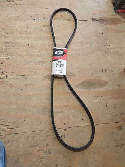 Gates Belts, Various Sizes. - Kraft Auction Service, LLC