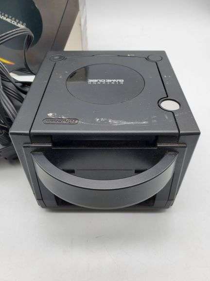 Nintendo GameCube Console with Original Box. - Kraft Auction Service, LLC