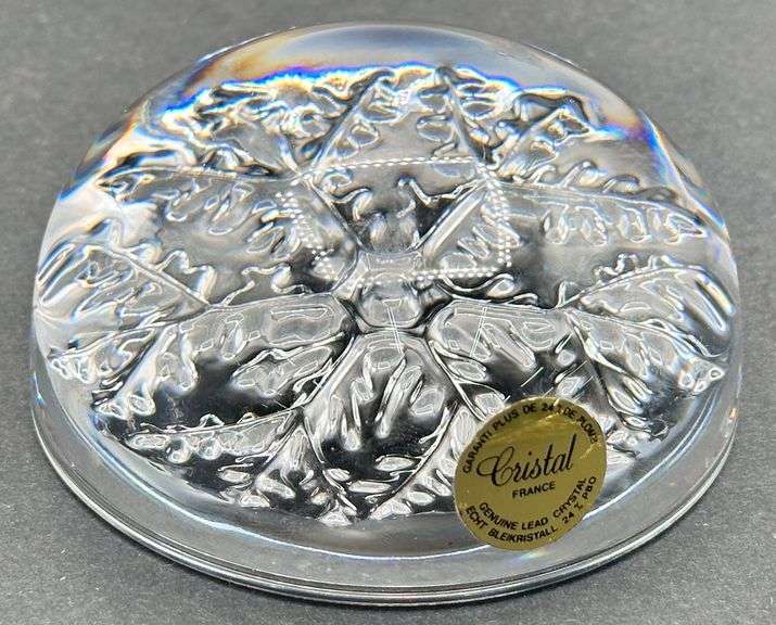 (XX) Cristal Lead Crystal Dome Shaped Paperweight With Etched Snowflake ...