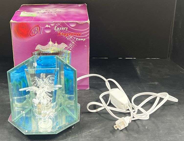(AL) Blue Glass Eagle Electric Fragrance Warmer. - Kraft Auction ...