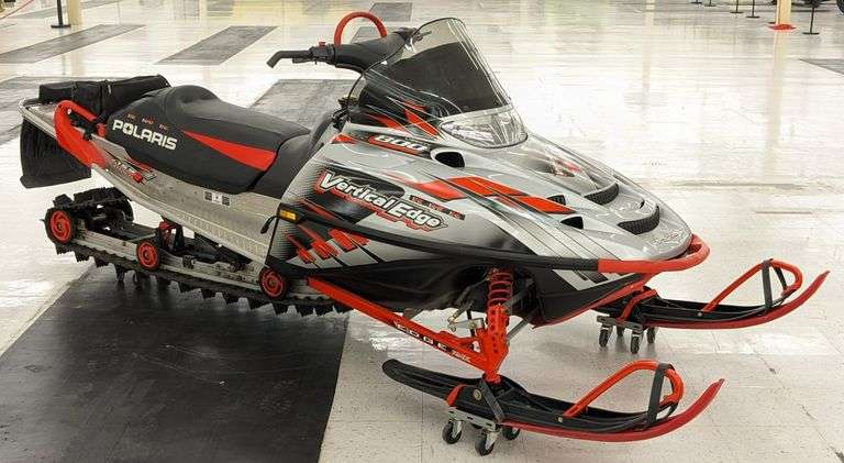 James Bond 007 Spectre 2004 Polaris Vertical Edge 800 Snowmobile ...