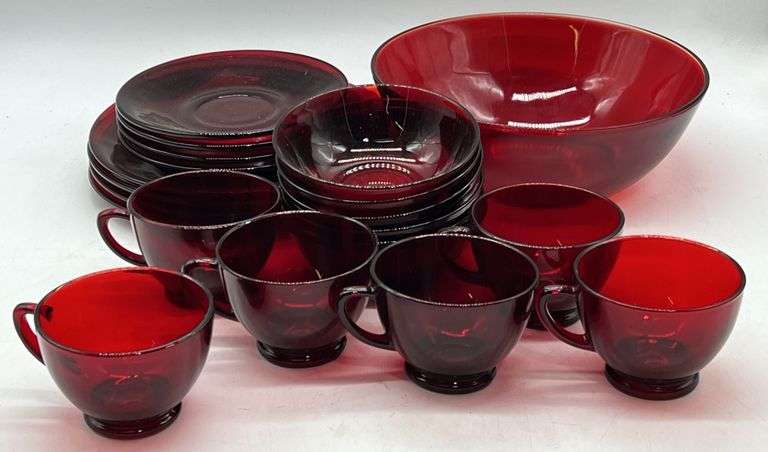 (PQ) Vintage Ruby Red Glassware - Kraft Auction Service, LLC