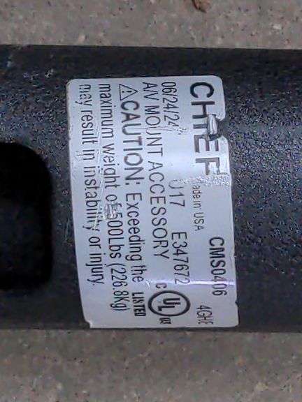 (E) (3) 44" Peerless- AV Display Monitors And Chief AV Mount - Kraft ...