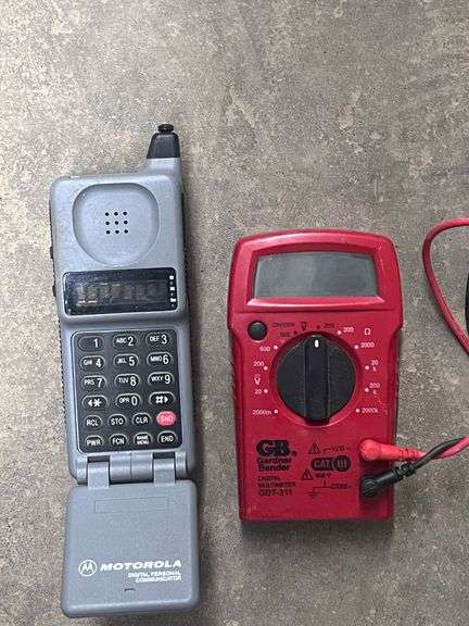 (AC) Old-Fashioned Communication Devices - Kraft Auction Service, LLC