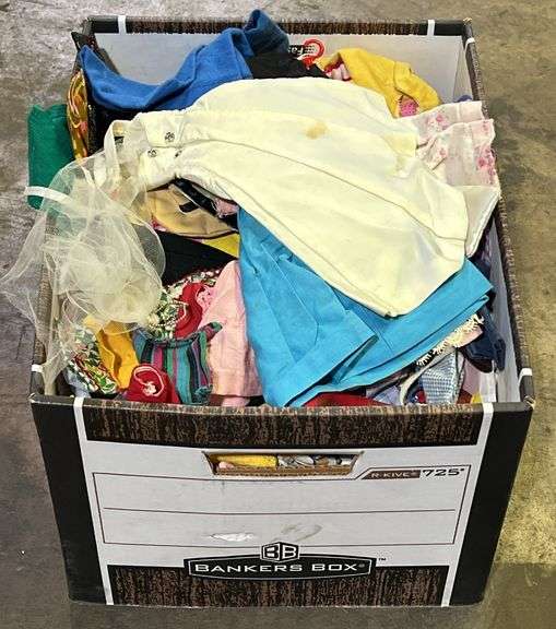 (F) Doll Clothes - Kraft Auction Service, LLC