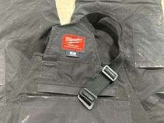 (EZ) Milwaukee FREEFLEX Insulated Bib Overalls - Kraft Auction Service, LLC