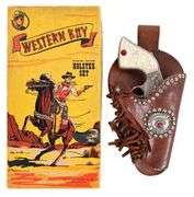 R&S Toy Mfg. Western Boy Cap Gun w/ Holster In Box - Kraft Auction ...